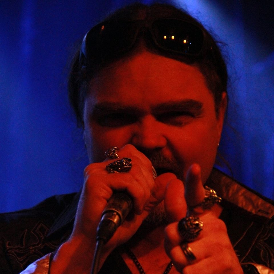 DRAGONLORE's Joe Lawson Talks New Band, Debut Album and Robert Mason of ...